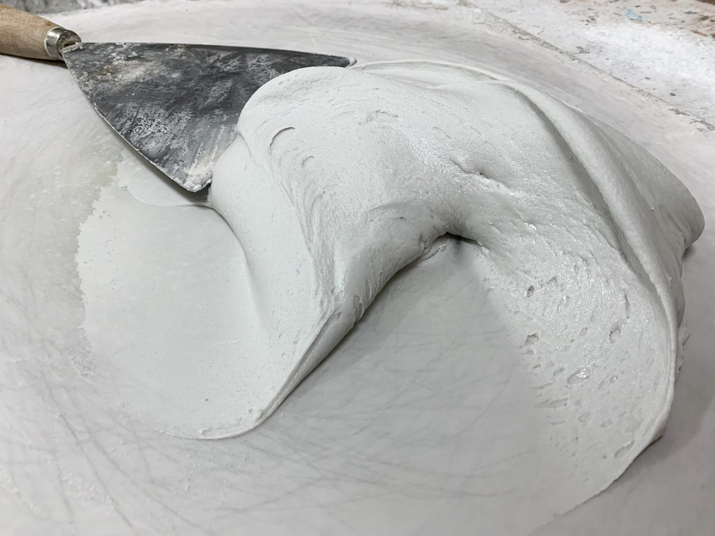 Master Your Fiberglass Repairs with Polyester Structural Bonding Putty ...